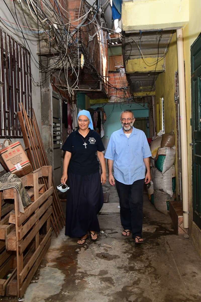 Novas comunidades evangelizam e são sinal de esperança para os mais ...